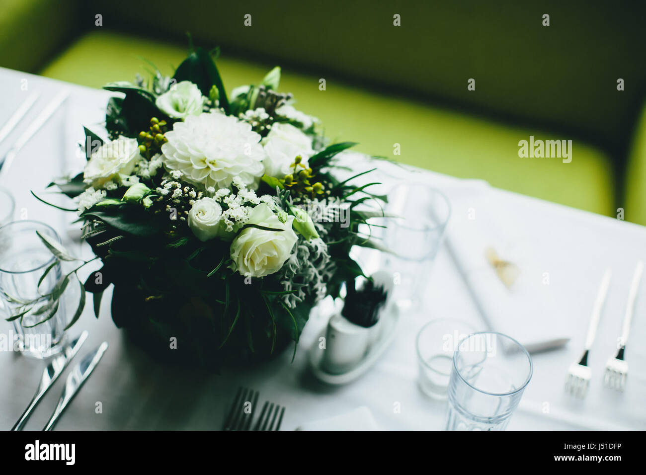 Rosesin hi-res stock photography and images - Alamy