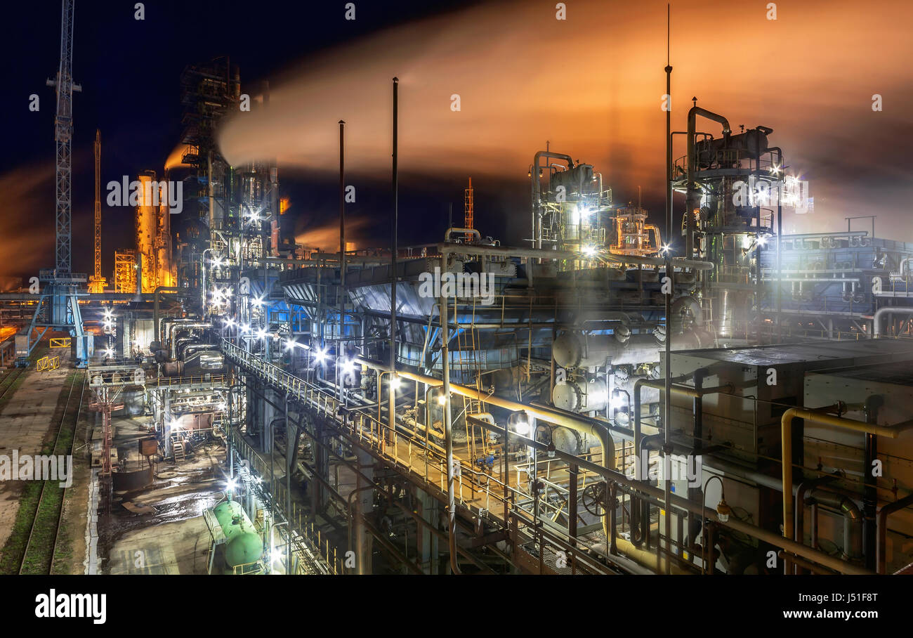 Ammonia production hi-res stock photography and images - Alamy