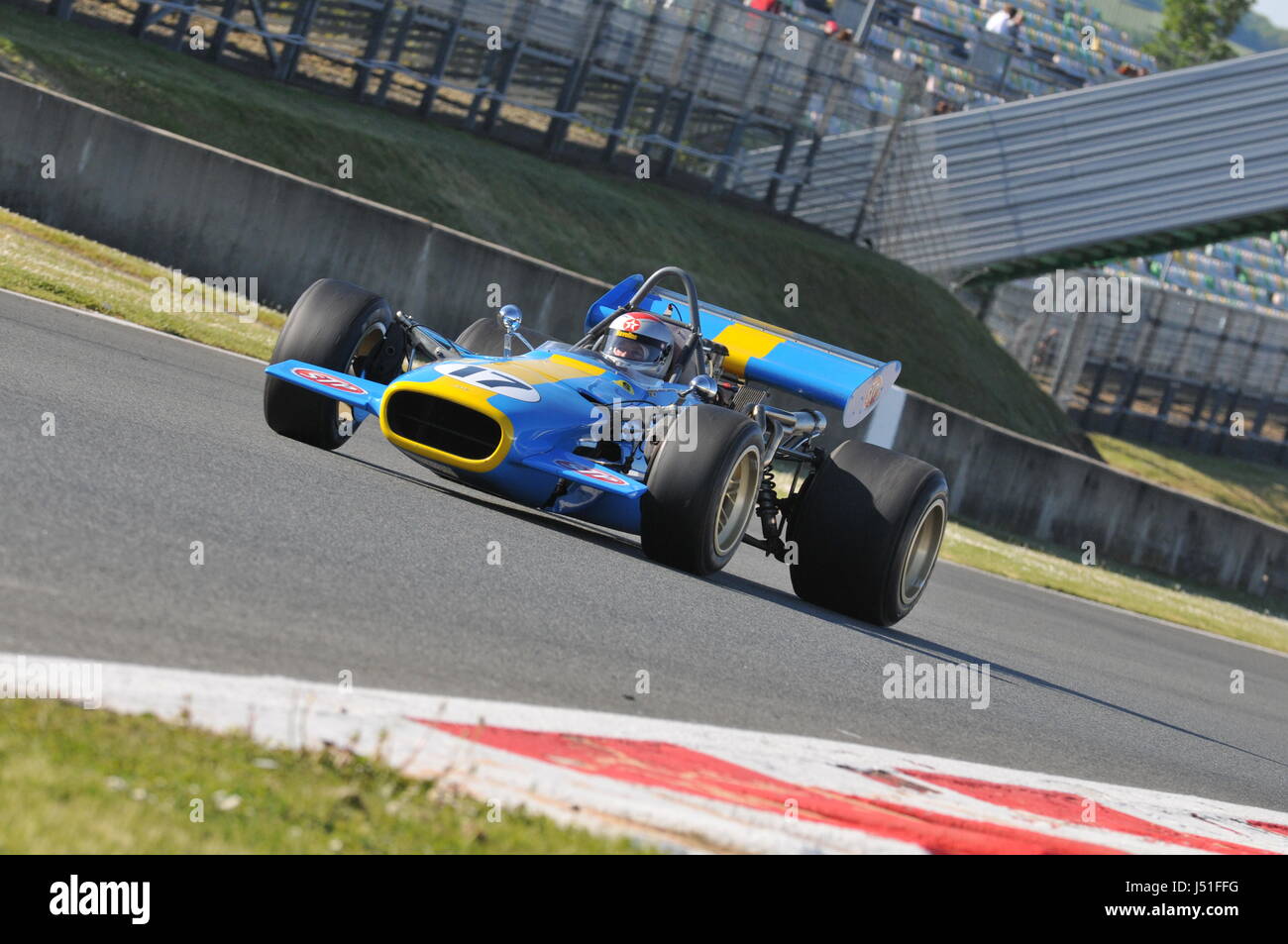 Arrow formula 1 Stock Photo - Alamy