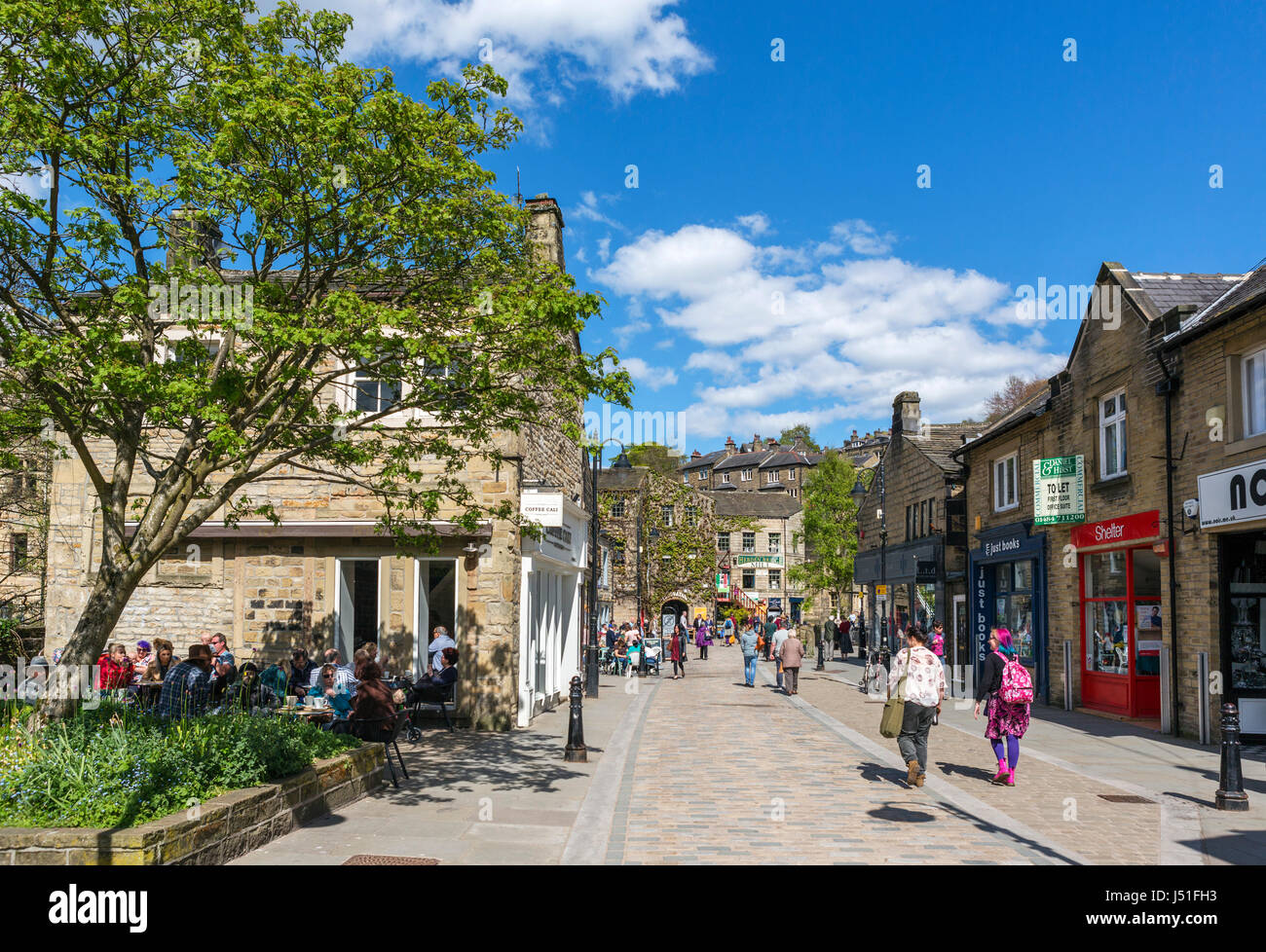 Old town hebden bridge hi-res stock photography and images - Alamy