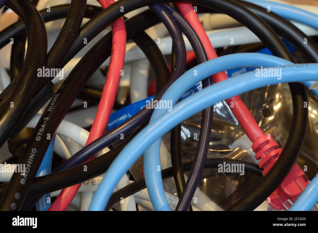 Tangled ethernet cables hi-res stock photography and images - Alamy
