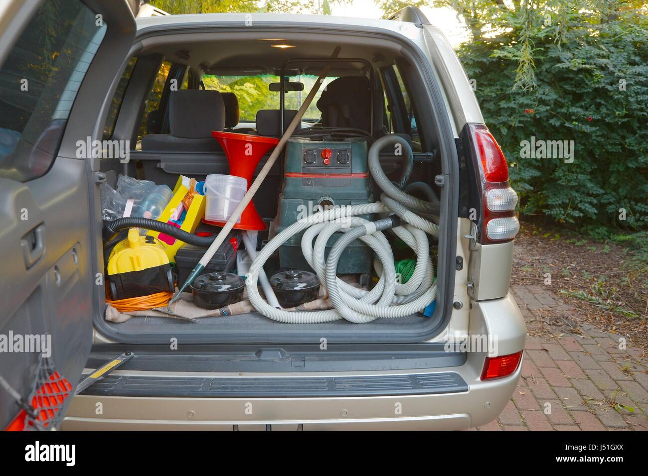 Trunk with stuff Stock Photo - Alamy