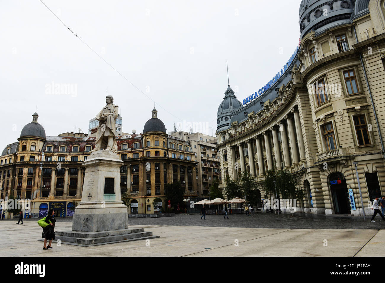 University square hi-res stock photography and images - Alamy