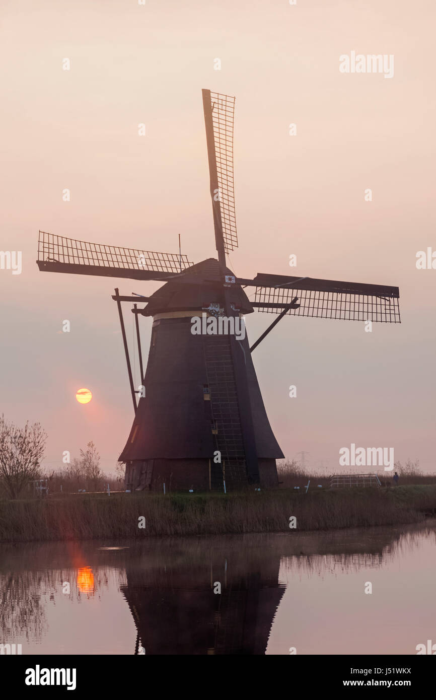 Europe, Netherlands, Alblasserdam, Kinderdijk, Windmills Stock Photo ...