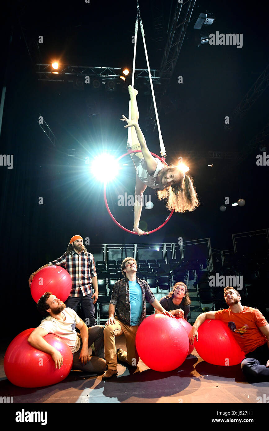 Canadian circus troupe Flip FabriQue performing Catch Me at The ...