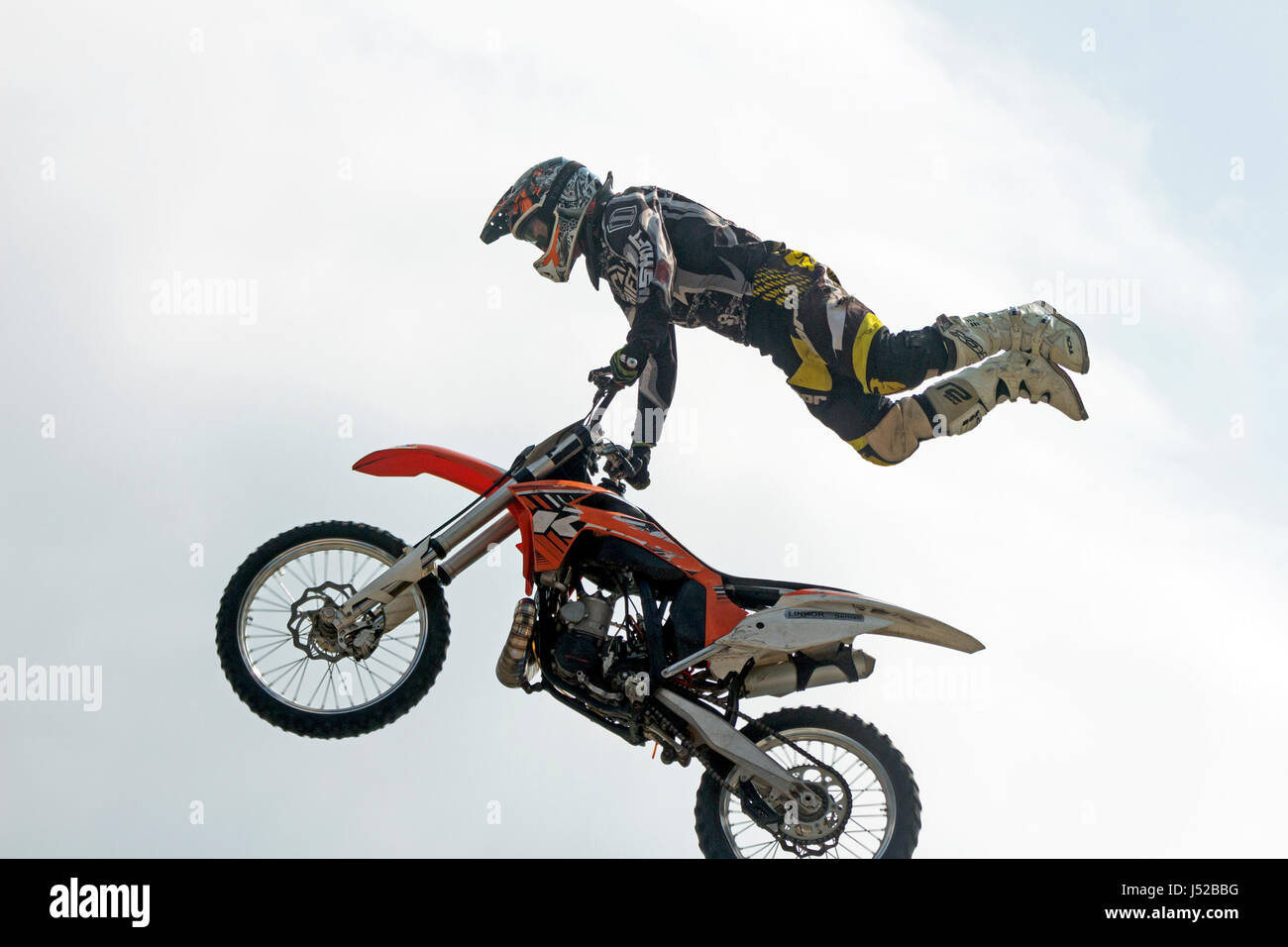 Men in motocross hi-res stock photography and images - Alamy
