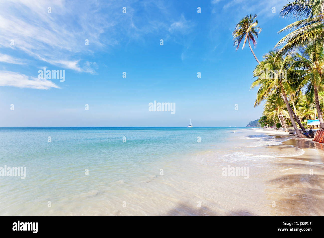 Beautiful tropical sea and beach. Nature background Stock Photo - Alamy