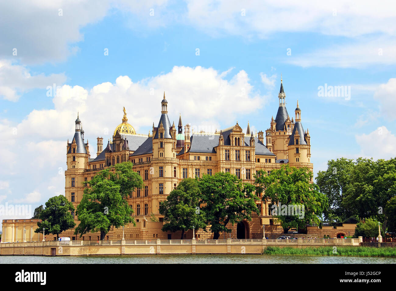 Schwerin Castle (Schweriner Schloss), Germany Stock Photo - Alamy