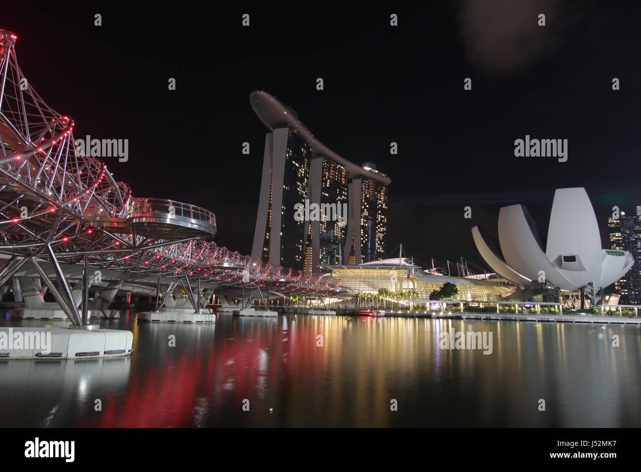 Mbs singapore hi-res stock photography and images - Alamy