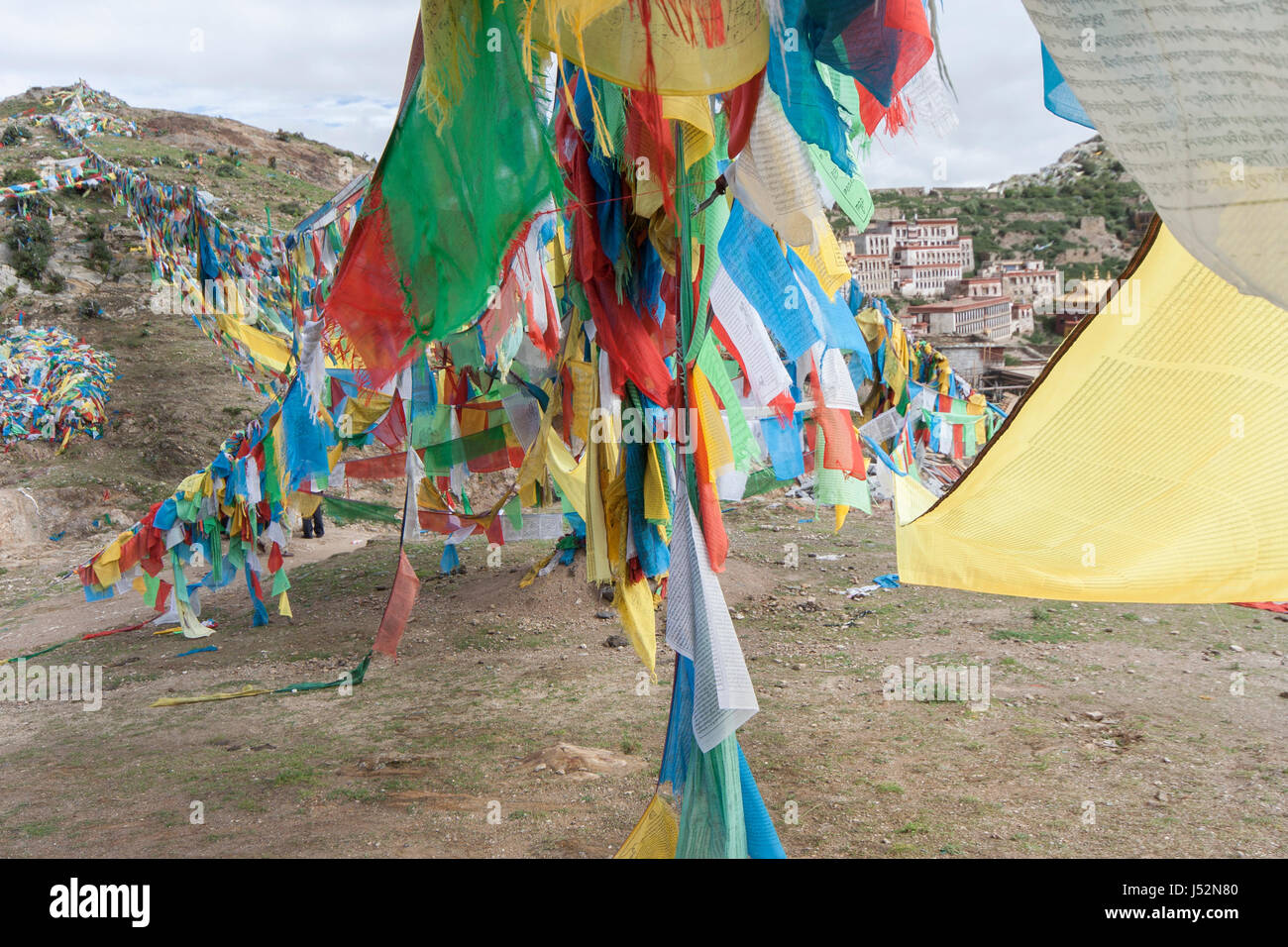 Tibetan Buddhist Prayer flags en route Ganden Monastery kora, Lhasa ...