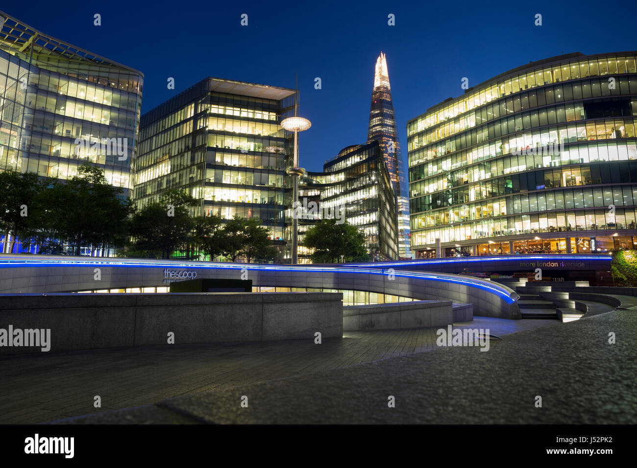 The Riverside area on the Thames and London city hall at night Stock ...