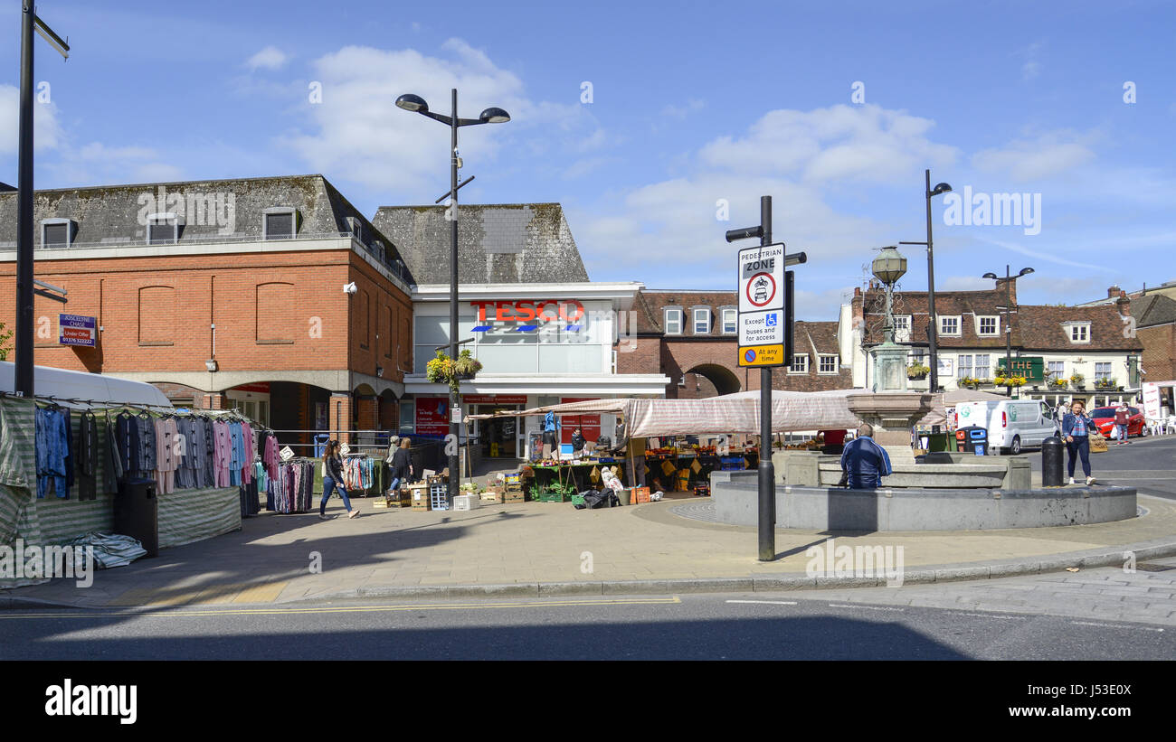 Braintree market hi-res stock photography and images - Alamy