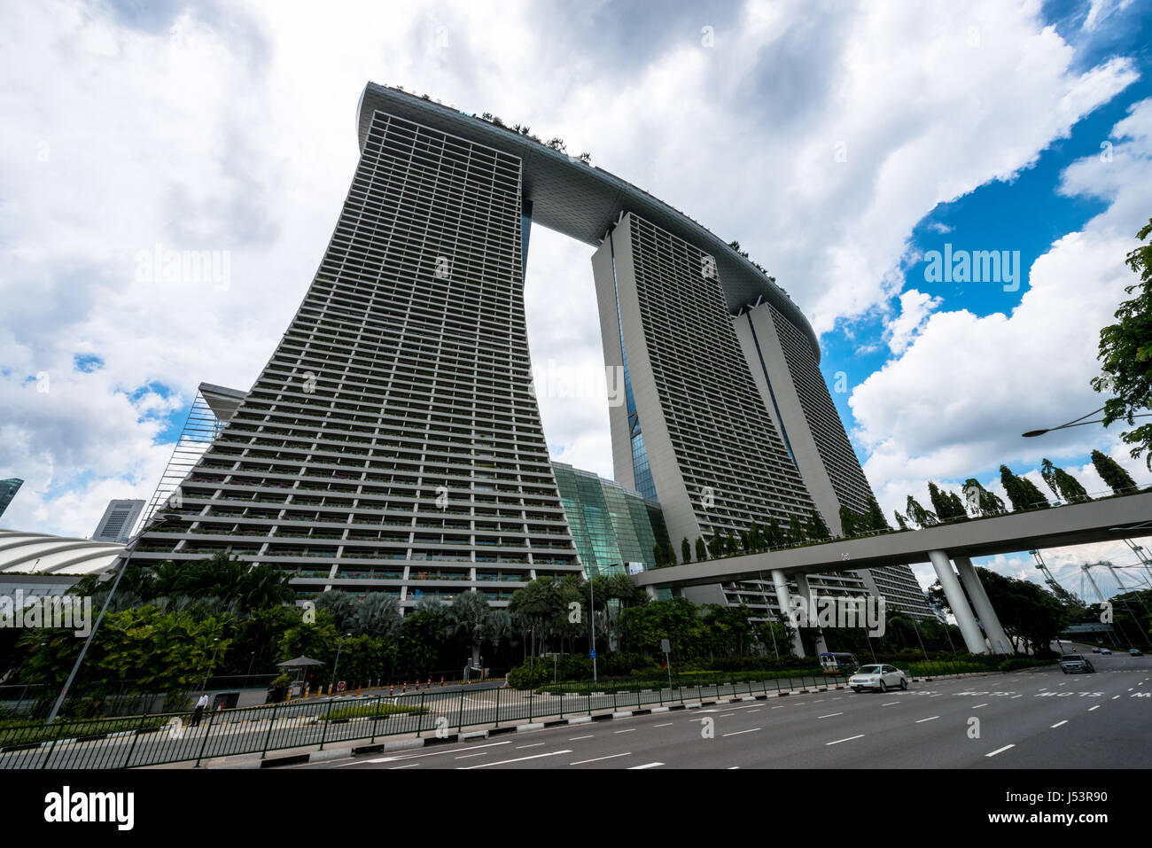 The incredible and modern Marina Bay Hotel Stock Photo - Alamy