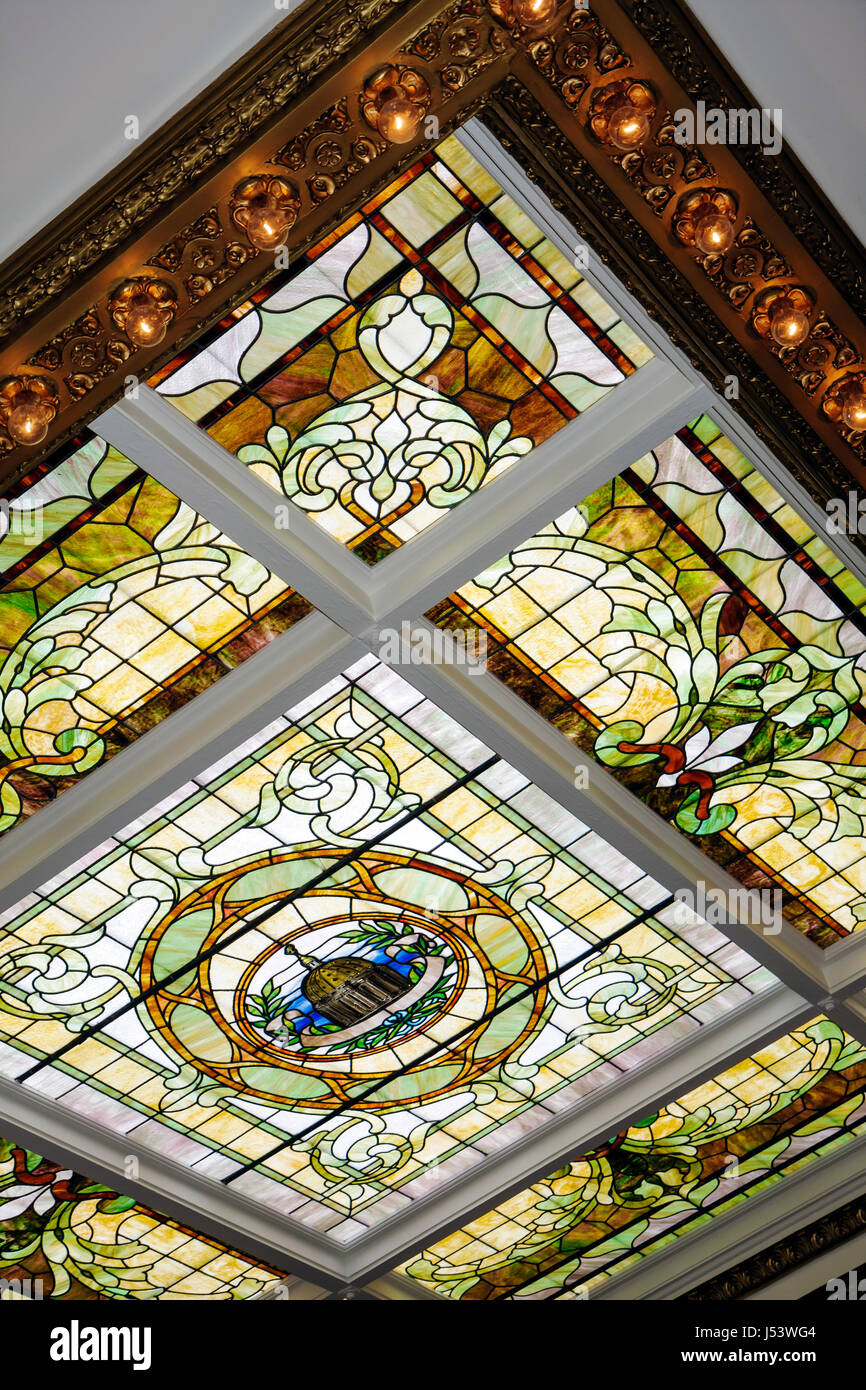 Artist rock hi-res stock photography and images - Alamy