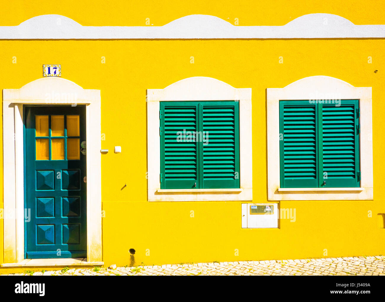 The Yellow Wall Stock Photo - Alamy
