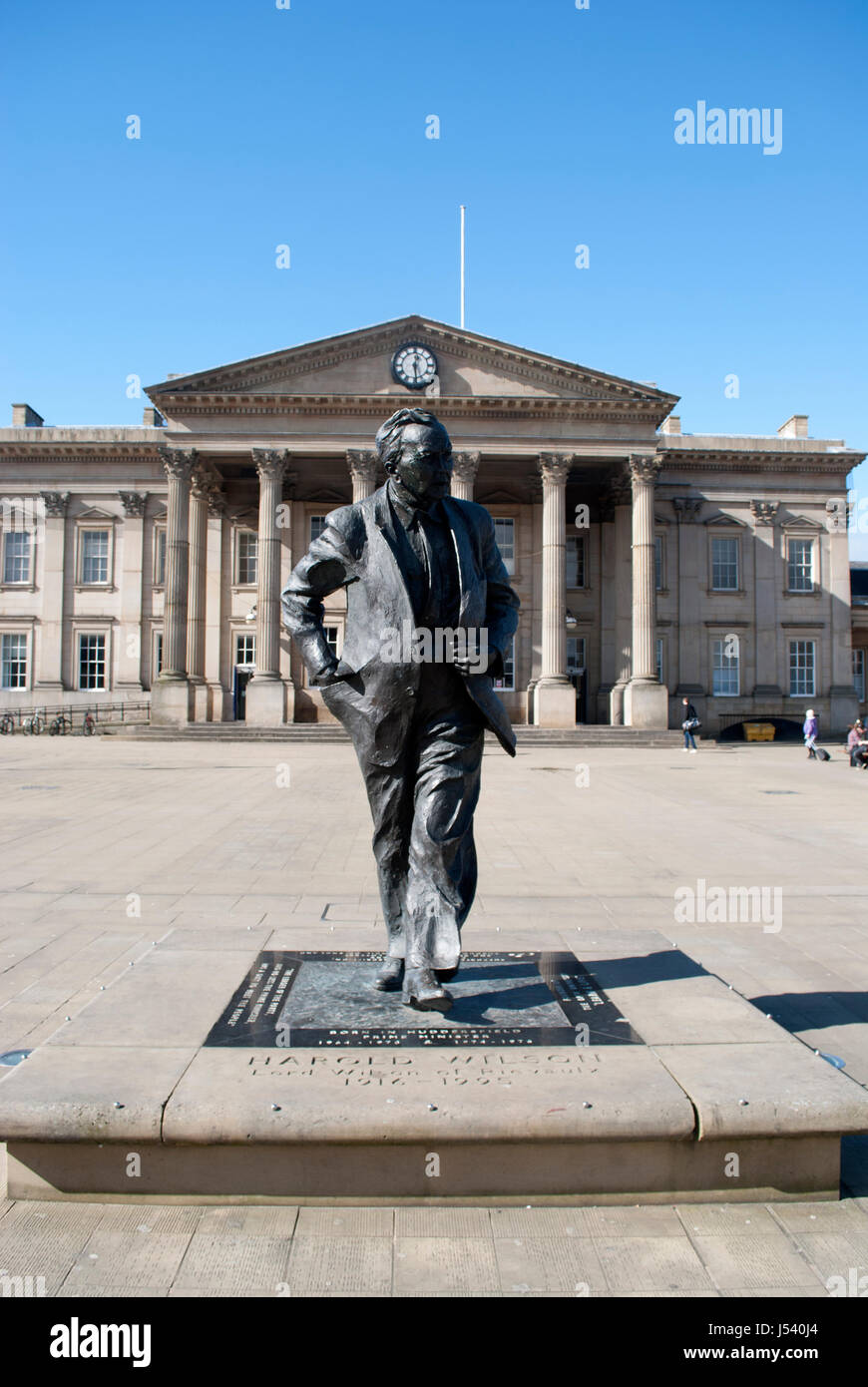 Statue of Harold Wilson in front of the railway station in Huddersfield ...