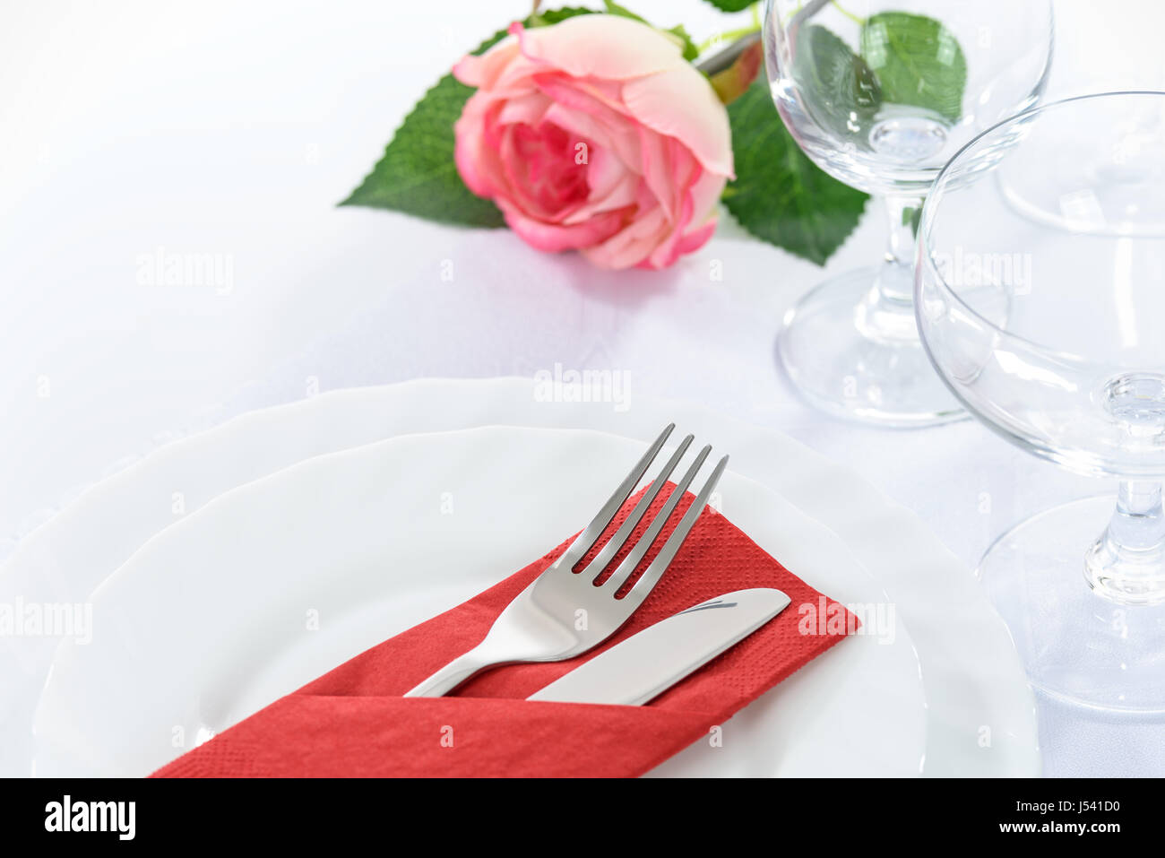 Fancy dinner plates hi-res stock photography and images - Alamy