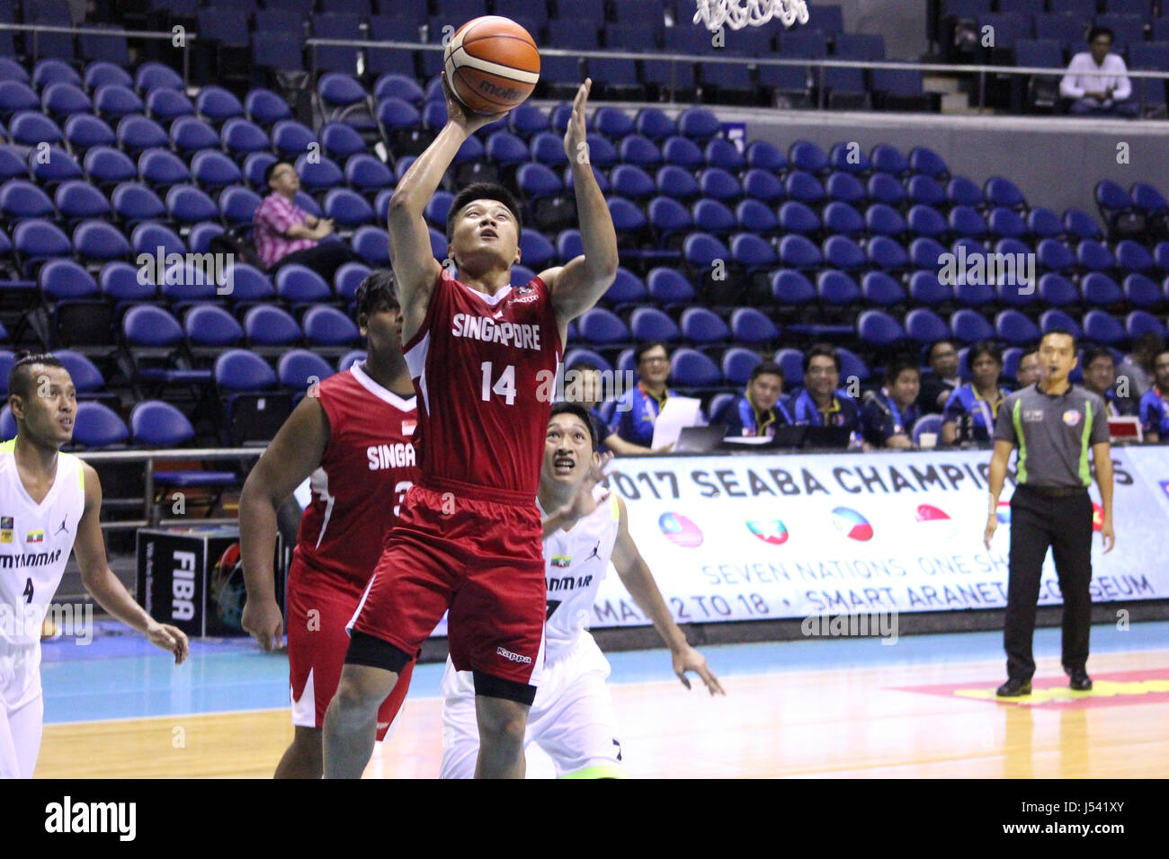 Singapore beats myanmar hi-res stock photography and images - Alamy