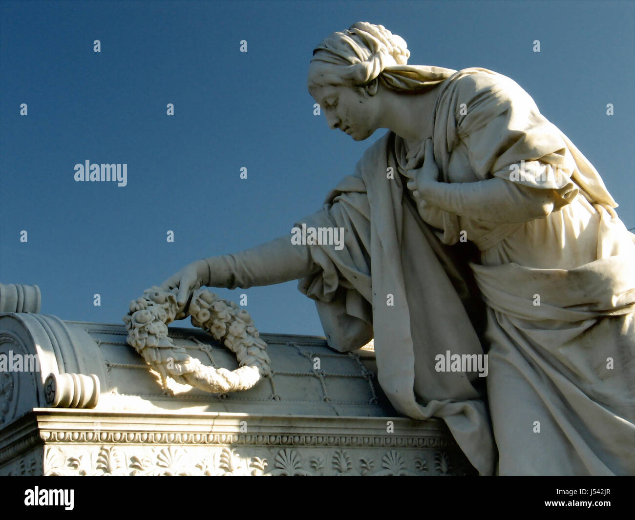 Death mourning dress hi-res stock photography and images - Alamy