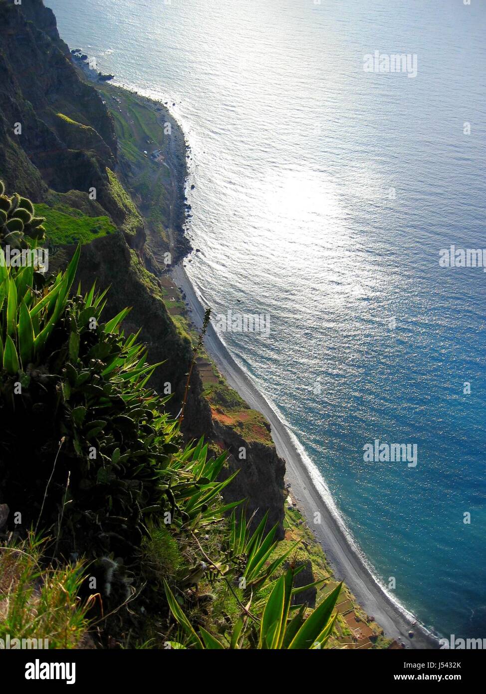 blue rock atlantic ocean salt water sea ocean water counter-light ...