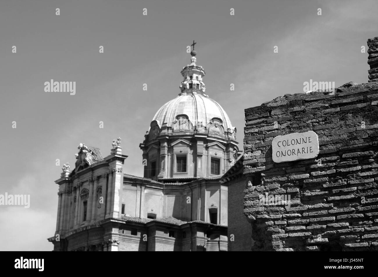 Colonne onorarie hi-res stock photography and images - Alamy