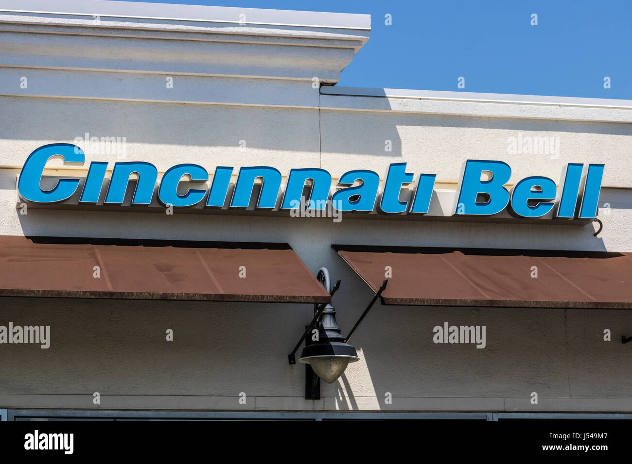 Cincinnati - Circa May 2017: Cincinnati Bell Retail Consumer location ...