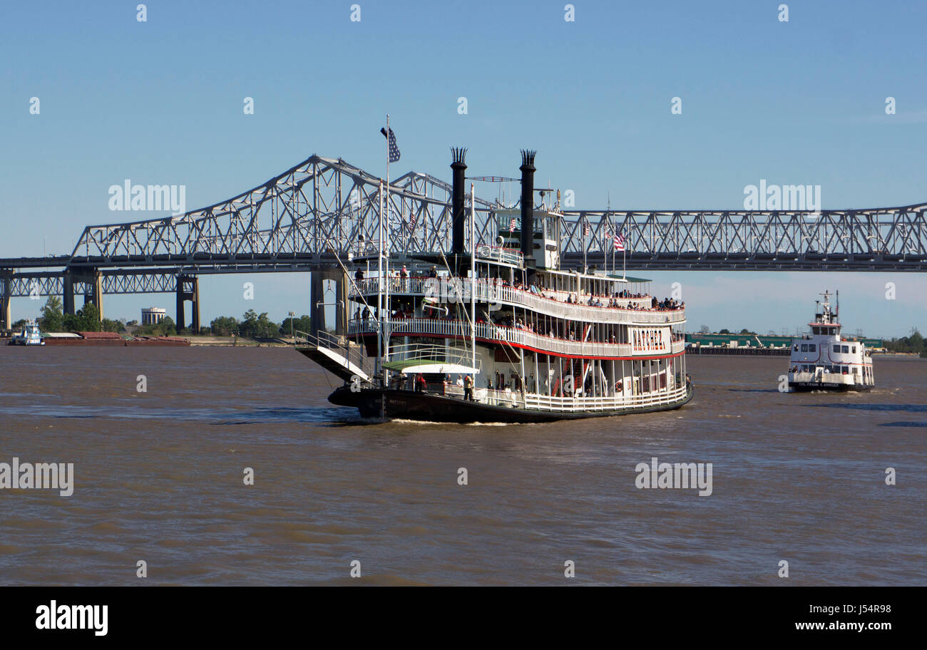 Mississippi river steamboat hi-res stock photography and images - Alamy