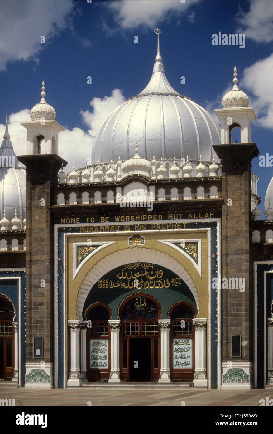 Jamia Mosque a famous muslim temple is one of the big tourist ...