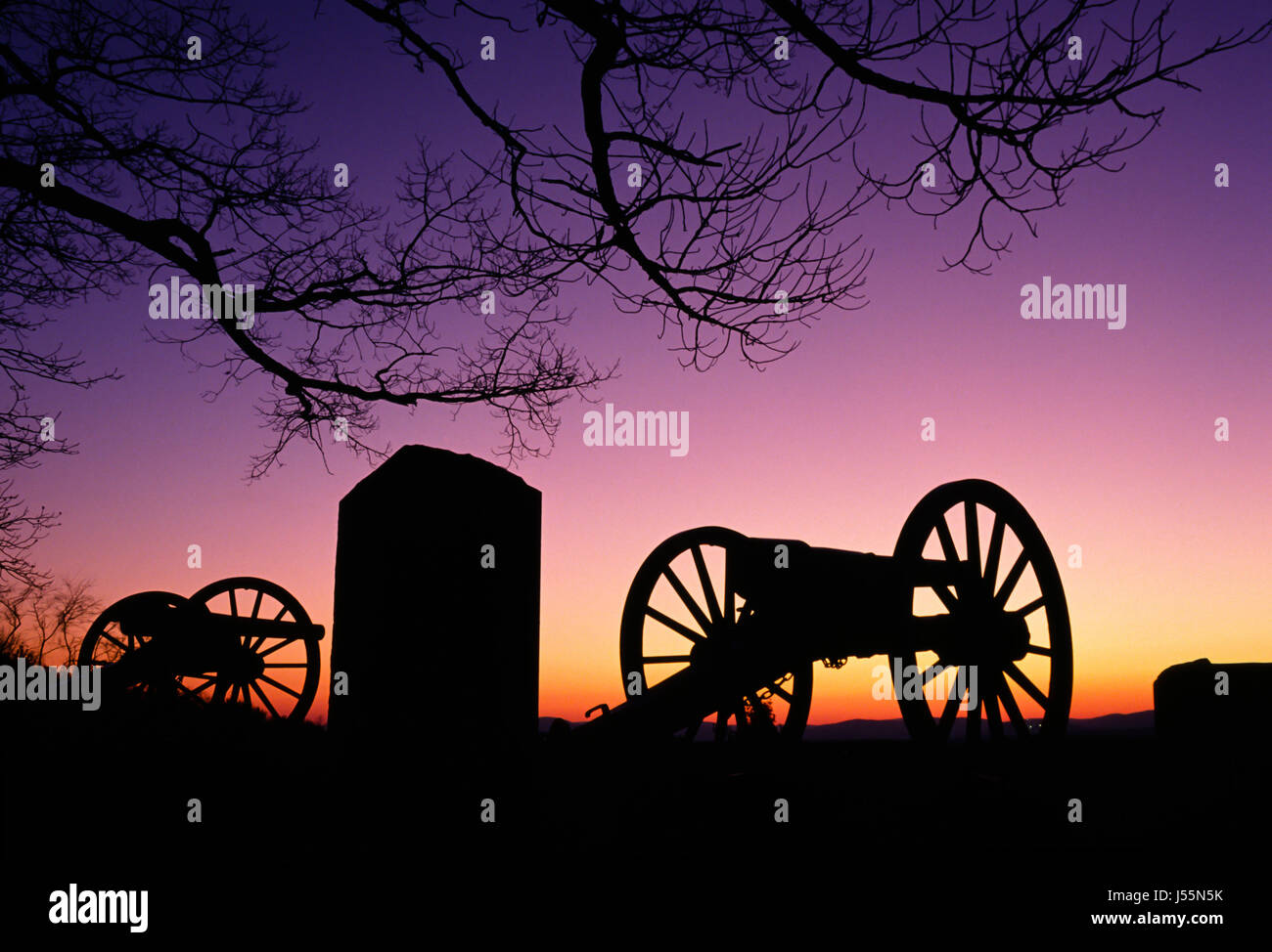 Civil war battlefield sunset hi-res stock photography and images - Alamy