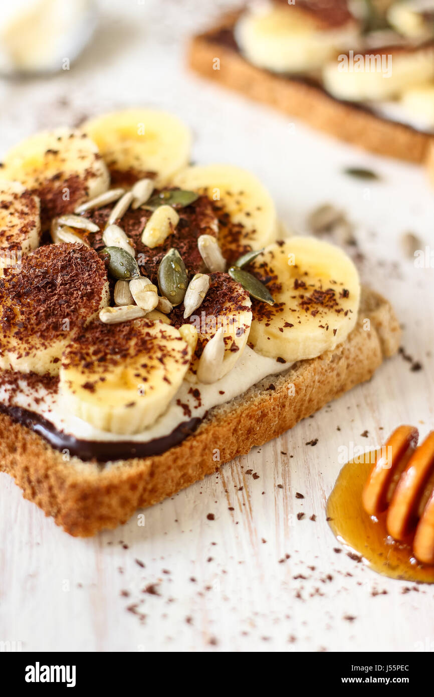 Breakfast Chocolate Banana Toast Stock Photo - Alamy