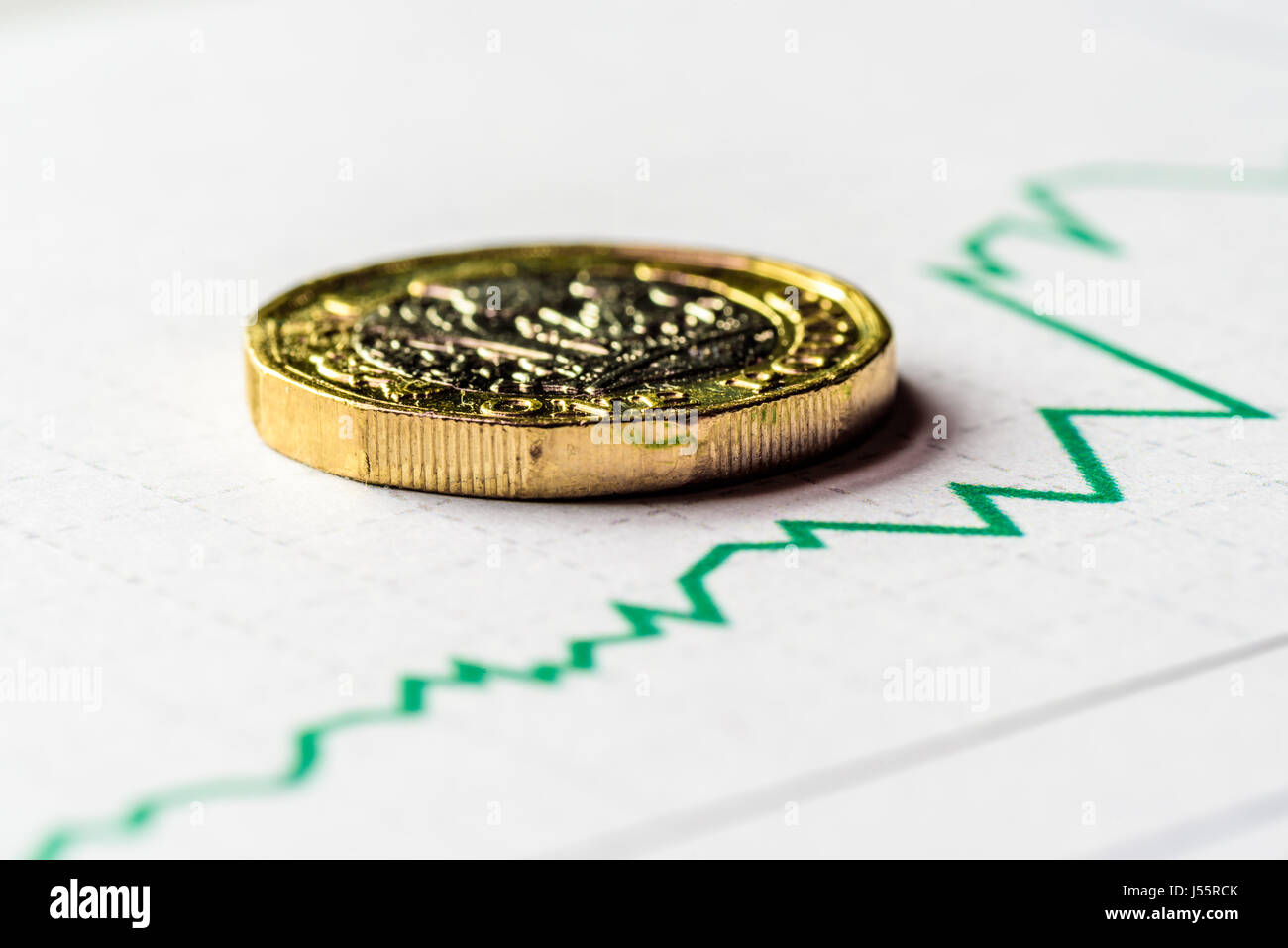 New British One Pound Sterling Coin Chart Rate Stock Photo - Alamy