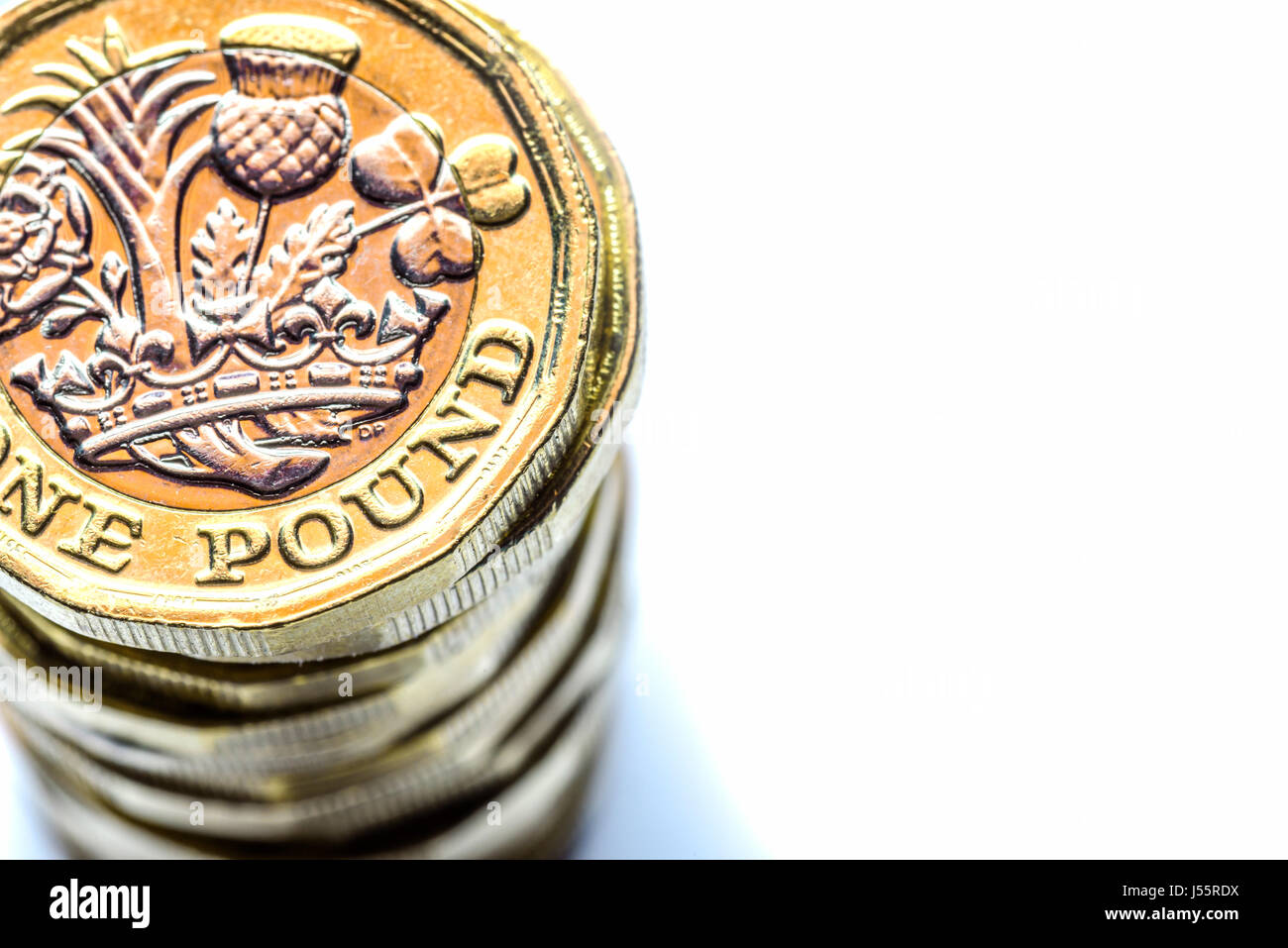 New British One Pound Sterling Coin Chart Rate Stock Photo - Alamy