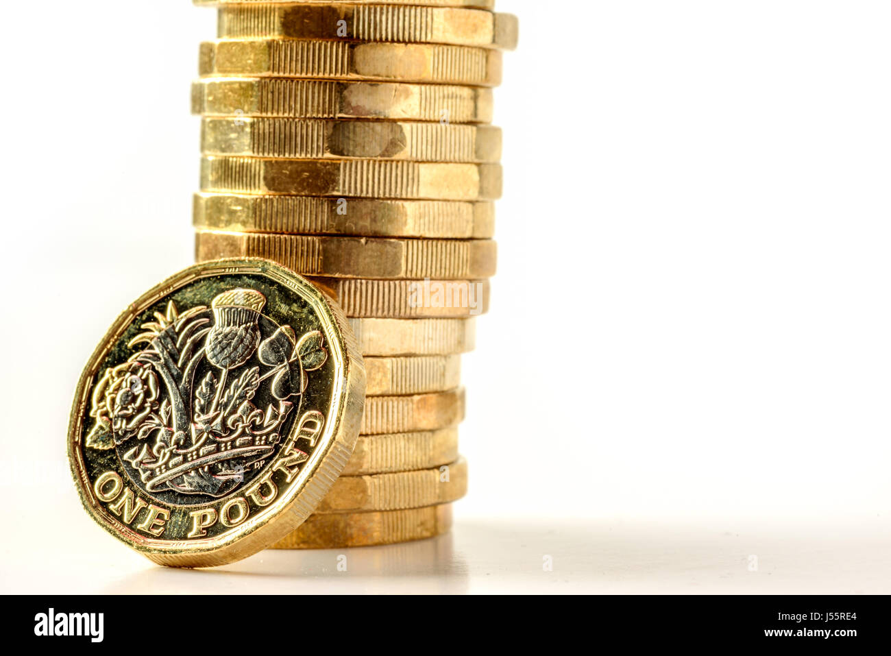 New British One Pound Sterling Coin Chart Rate Stock Photo - Alamy