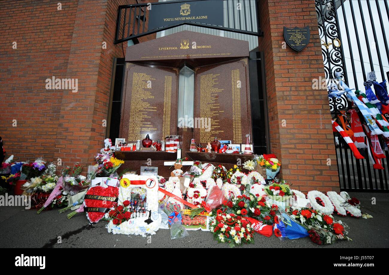 HILLSBOROUGH MEMORIAL LIVERPOOL FC V MANCHESTER CITY ANFIELD LIVERPOOL ...