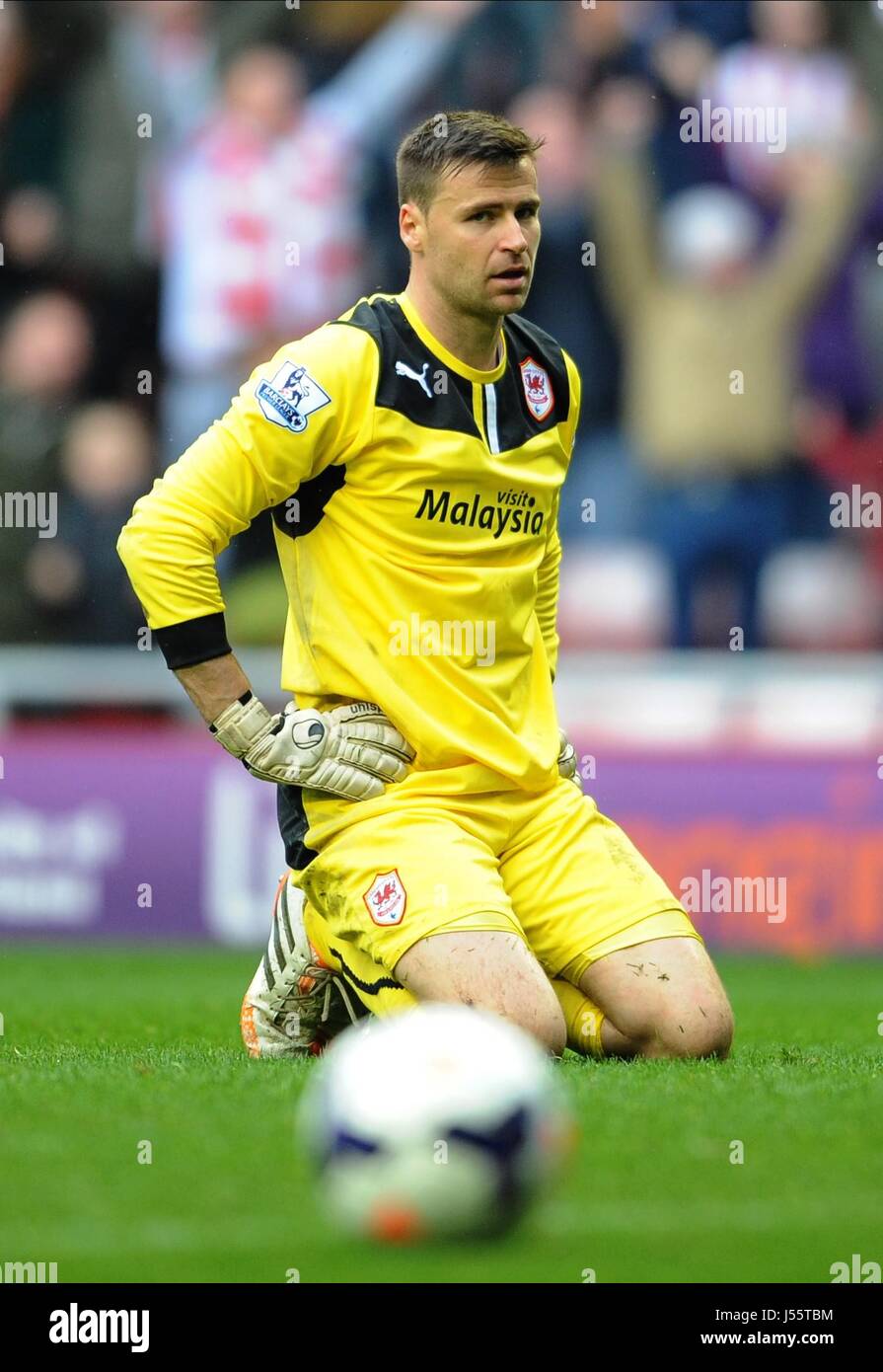 DAVID MARSHALL CARDIFF CITY FC CARDIFF CITY FC STADIUM OF LIGHT ...