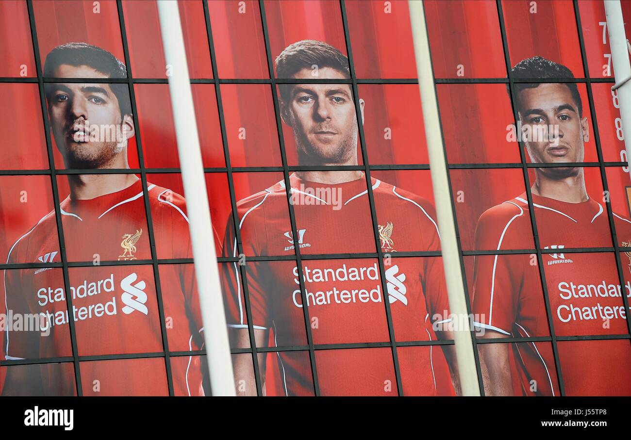 LUIS SUAREZ STEVEN GERRARD P LIVERPOOL FC V NEWCASTLE UNITE ANFIELD ...