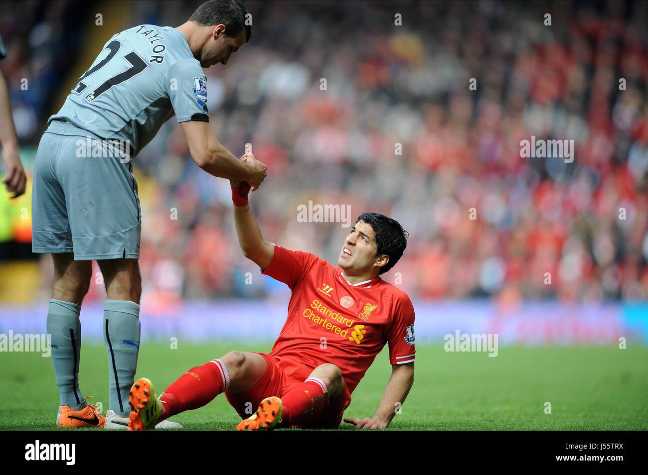STEVEN TAYLOR & LUIS SUAREZ LIVERPOOL FC V NEWCASTLE UNITE ANFIELD ...