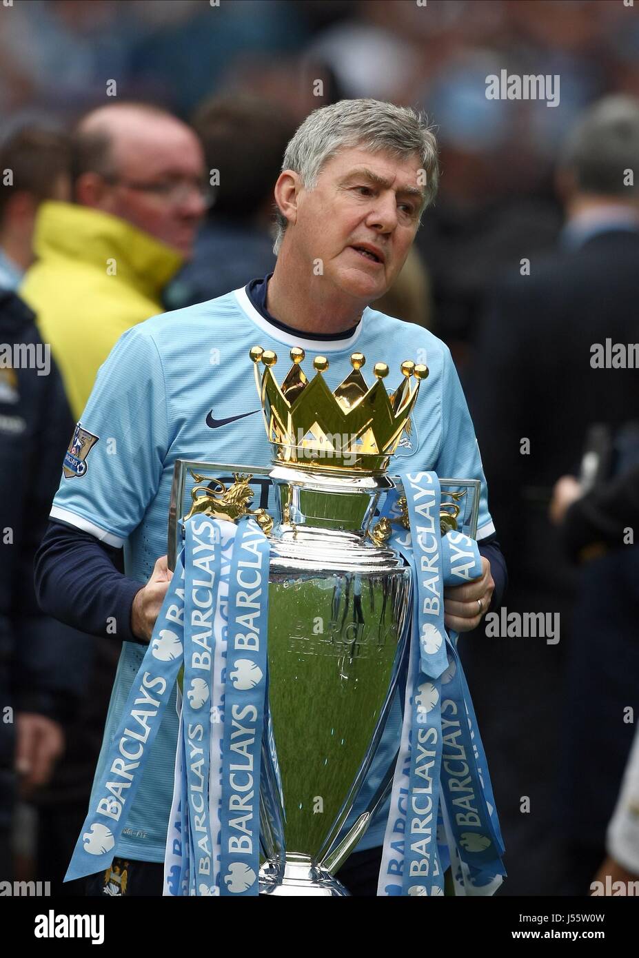 BRIAN KIDD MANCHESTER CITY ASSISTANT COACH MANCHESTER CITY ASSISTANT ...