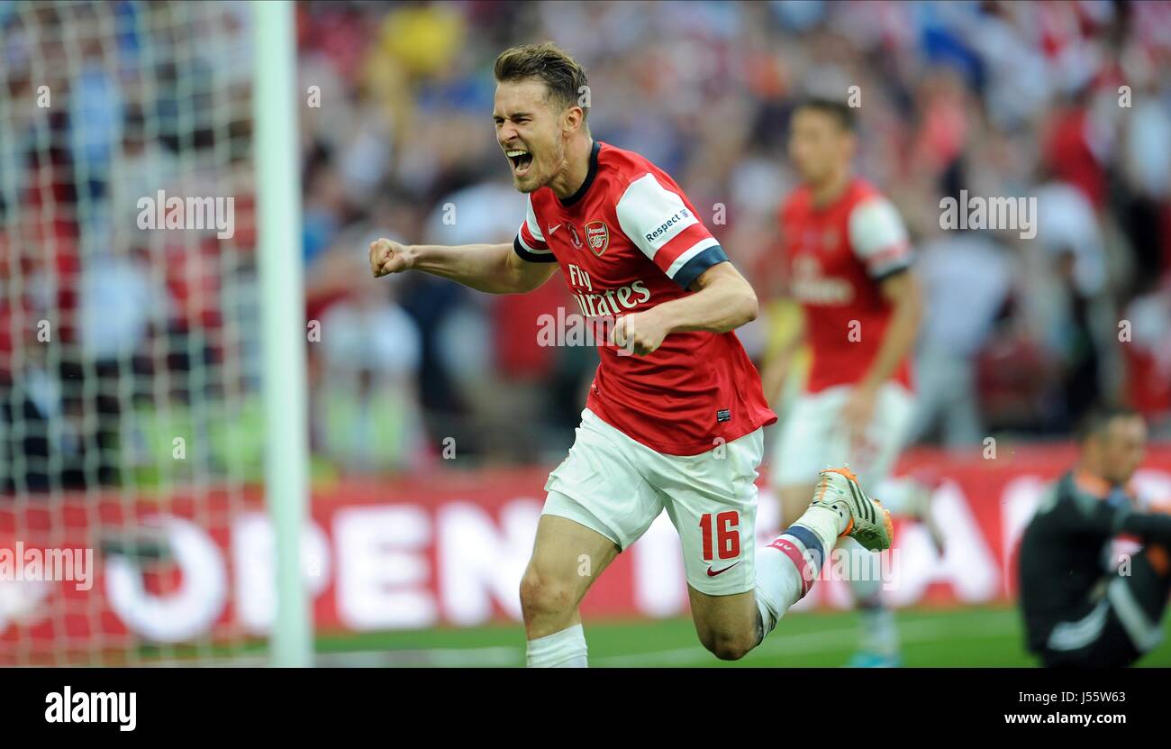 AARON RAMSEY CELEBRATES GOAL ARSENAL FC WEMBLEY STADIUM LONDON ENGLAND ...
