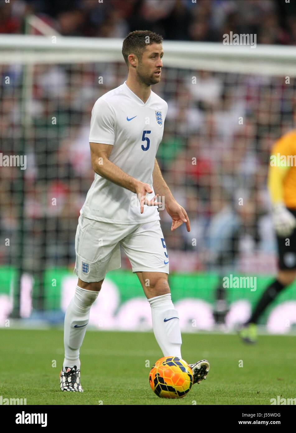 GARY CAHILL ENGLAND CHELSEA FC ENGLAND & CHELSEA FC WEMBLEY STADIUM ...
