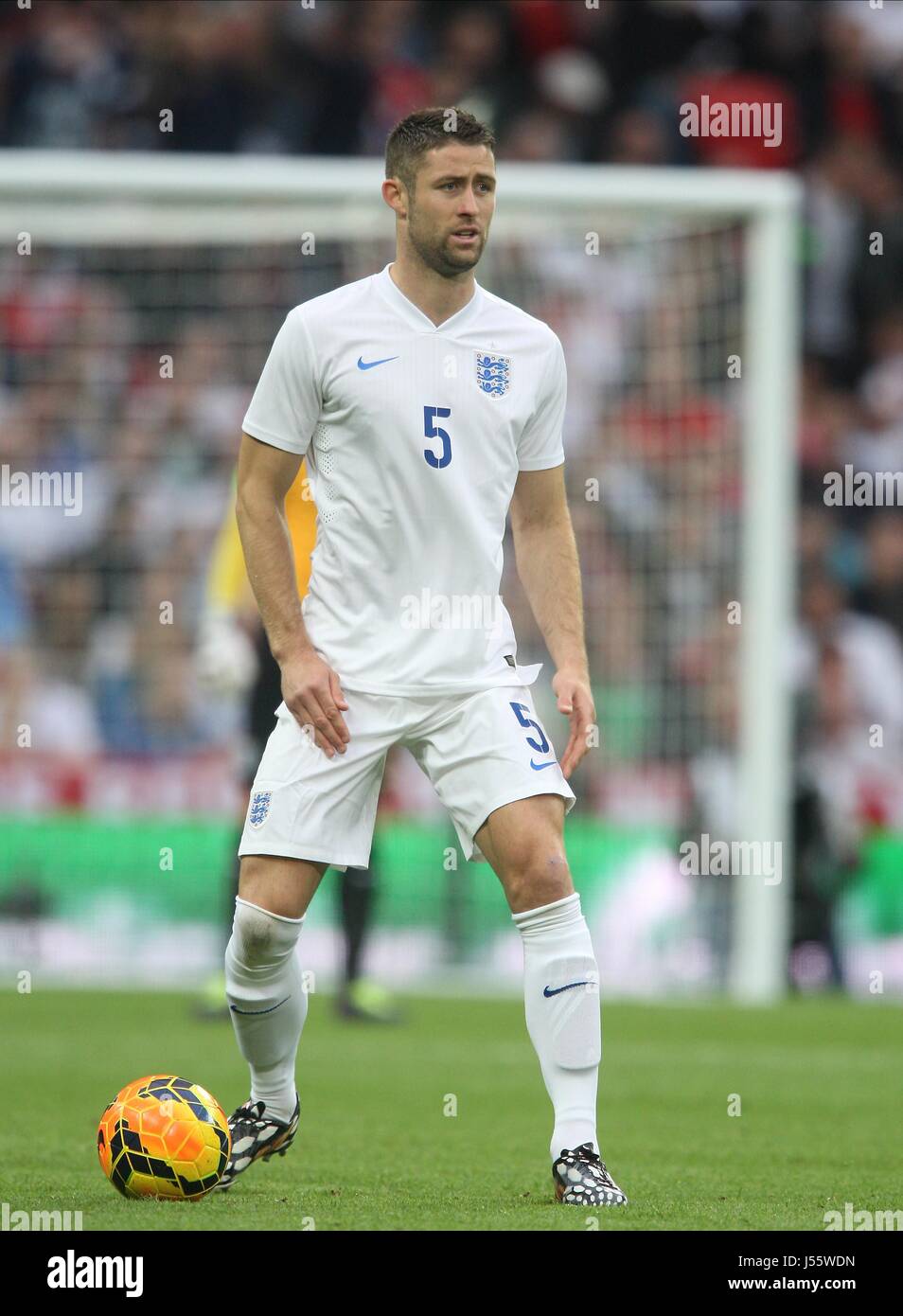 GARY CAHILL ENGLAND CHELSEA FC ENGLAND & CHELSEA FC WEMBLEY STADIUM ...