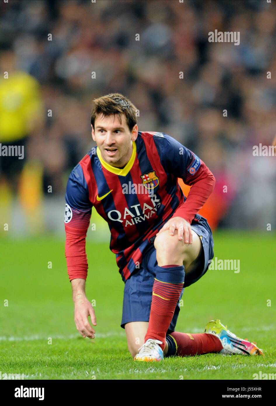 Etihad stadium lionel messi hi-res stock photography and images - Alamy