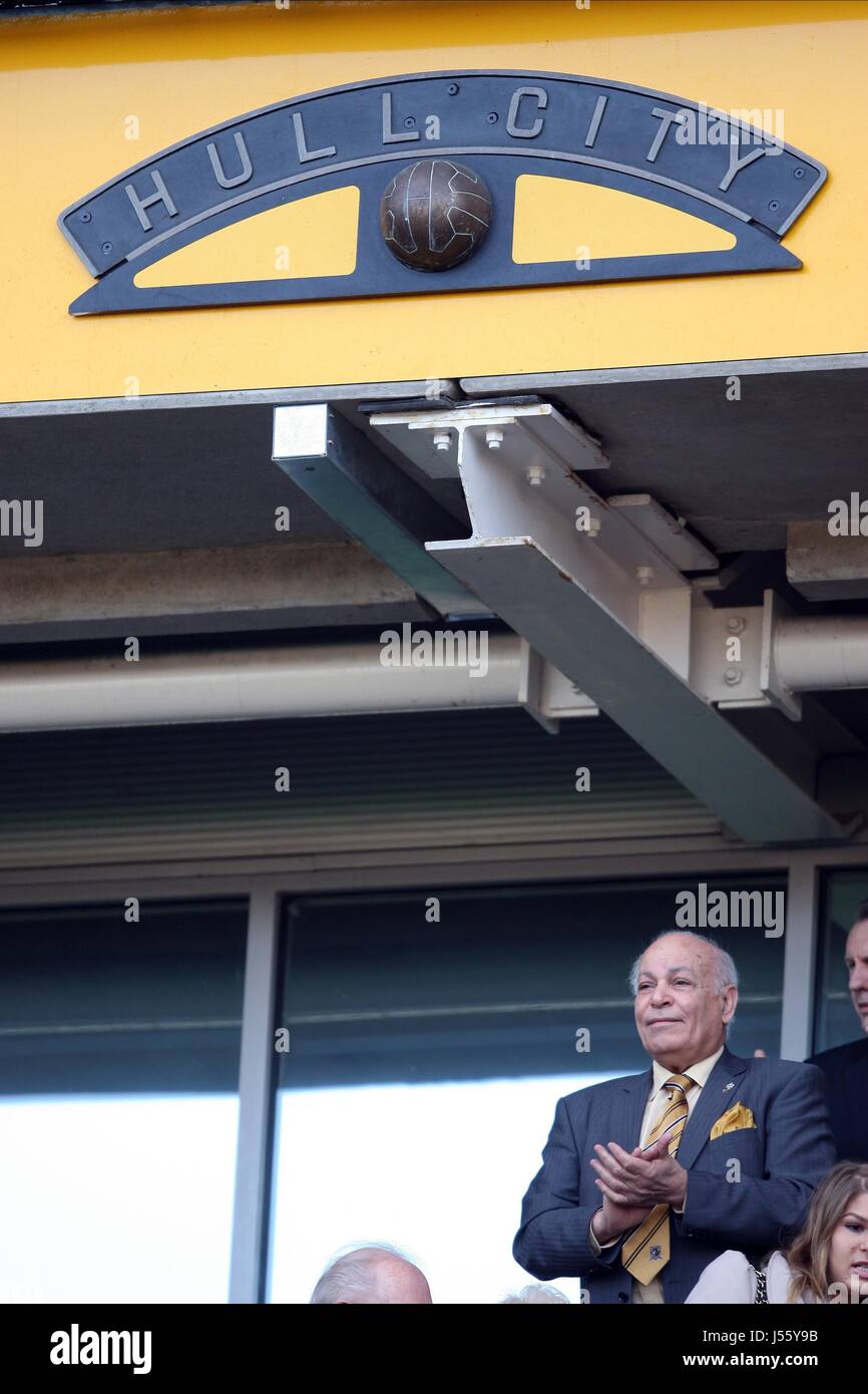 ASSEM ALLAM HULL CITY FC OWNER HULL CITY FC OWNER KC STADIUM HULL ENGLAND 09 March 2014 Stock ...
