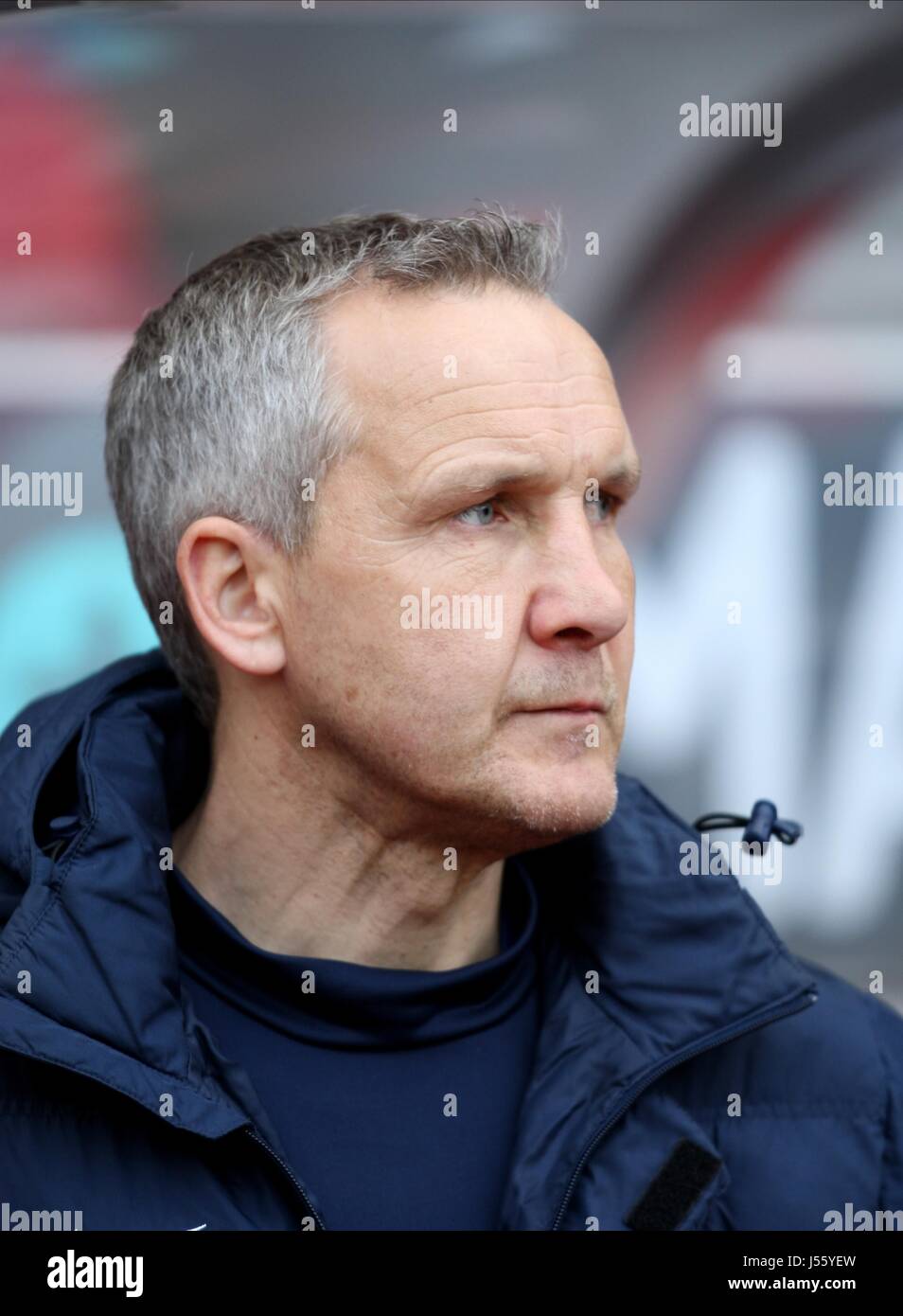 KEITH MILLEN CRYSTAL PALACE COACH CRYSTAL PALACE COACH STADIUM OF LIGHT ...