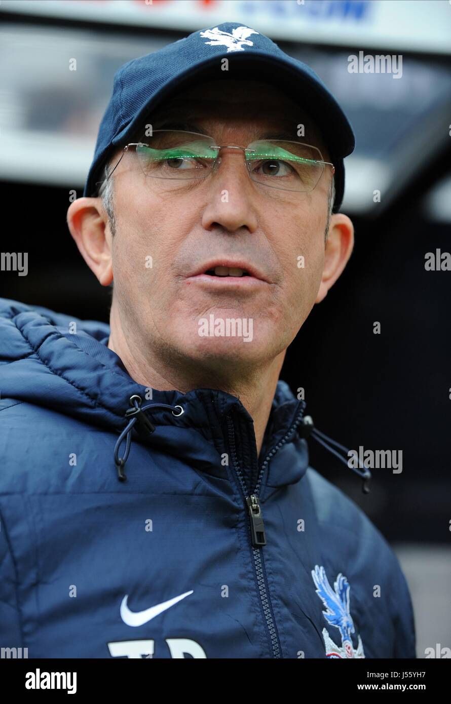 22 03 2014 hi-res stock photography and images - Alamy