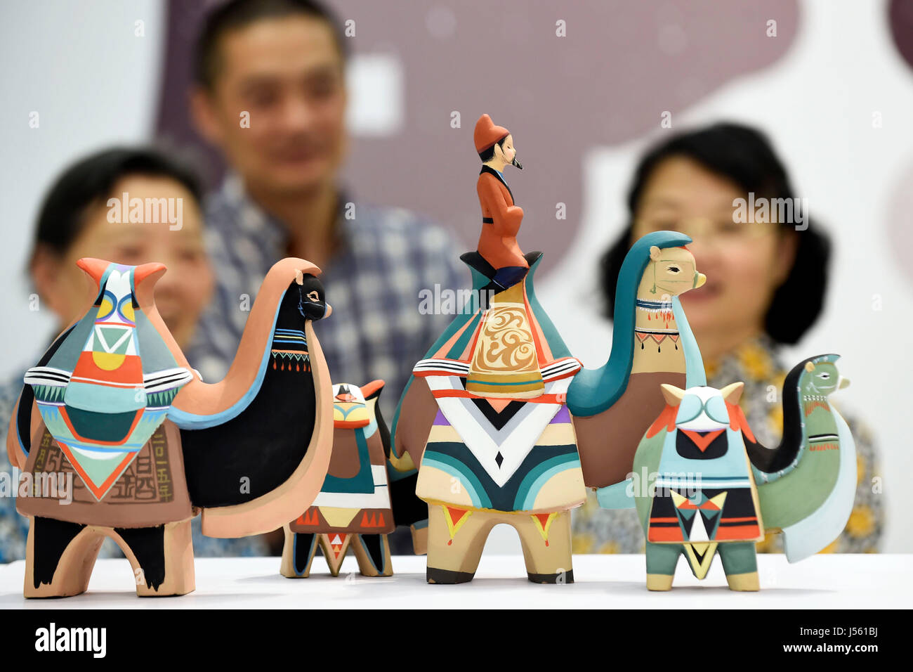 Hangzhou, China's Zhejiang Province. 15th May, 2017. Visitors view clay ...