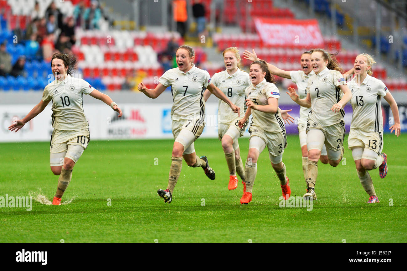 Uefa u17 championship hi-res stock photography and images - Alamy