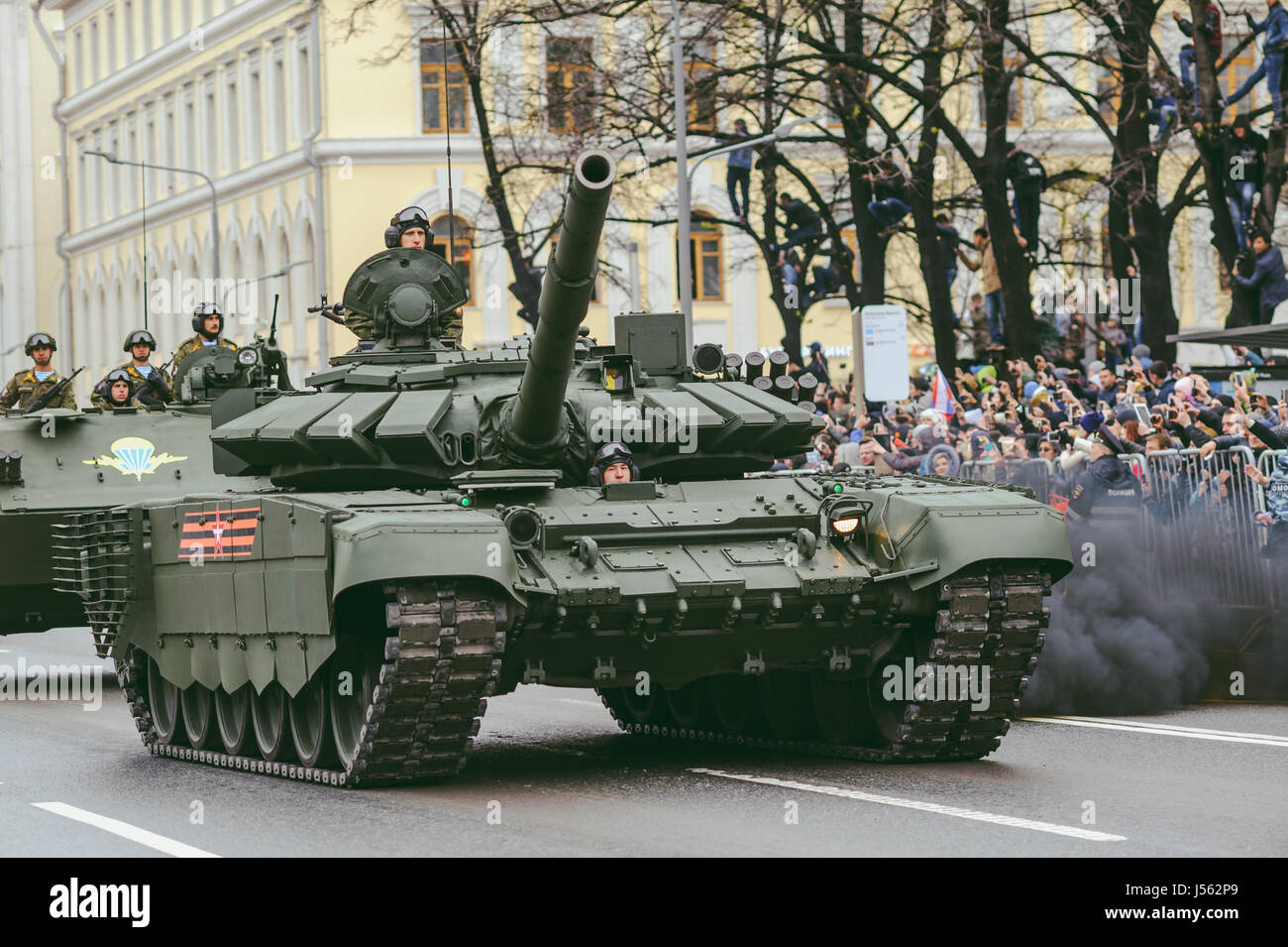 May day parade moscow hi-res stock photography and images - Alamy