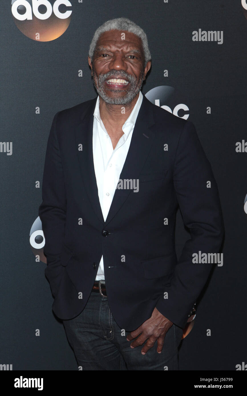 New York, NY, USA. 16th May, 2017. Vondie Curtis Hall at the 2017 ABC ...