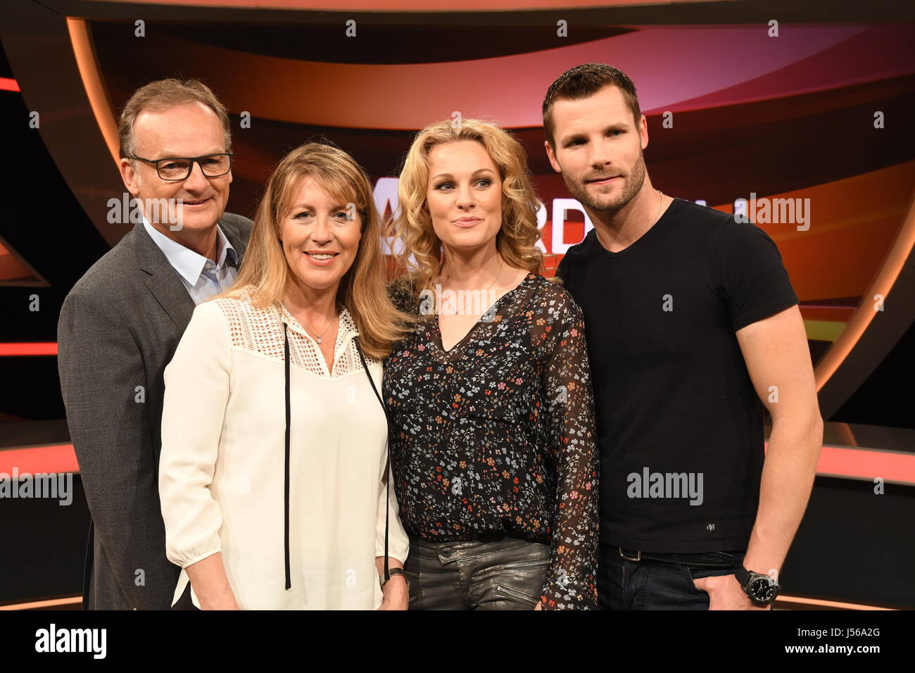L-R: Presenters Frank Plasberg and Anne Gesthiysen and racing drivers ...
